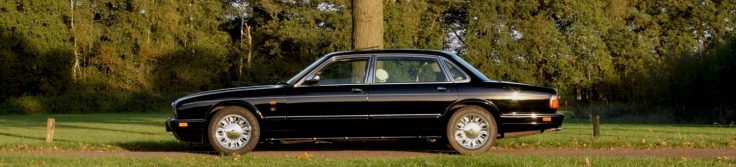 Daimler Century Six LWB - Jaguar Black - 103762km - Y1996 ...