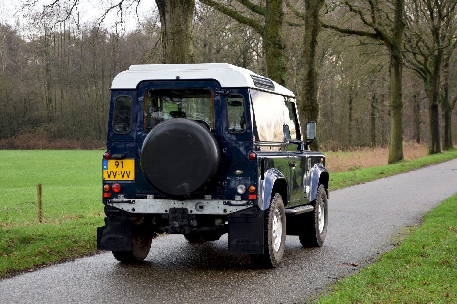 Land Rover Defender 90 TD5 Commercial Hard Top - Oslo Blue Metallic ...